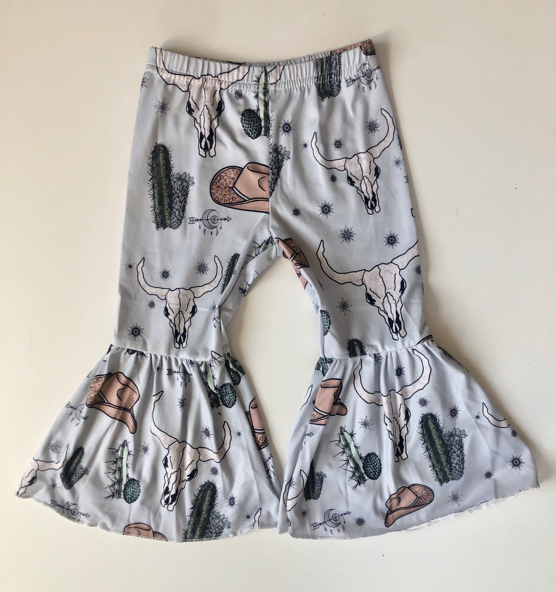 Kaylee Cowboy Bell Bottoms – Rusty Soul